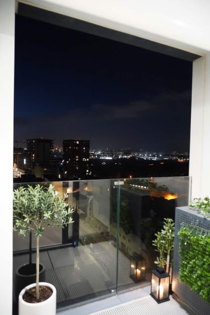 E1 Suites Studio - Modern Comfort & Spa Luxury - Gibraltar