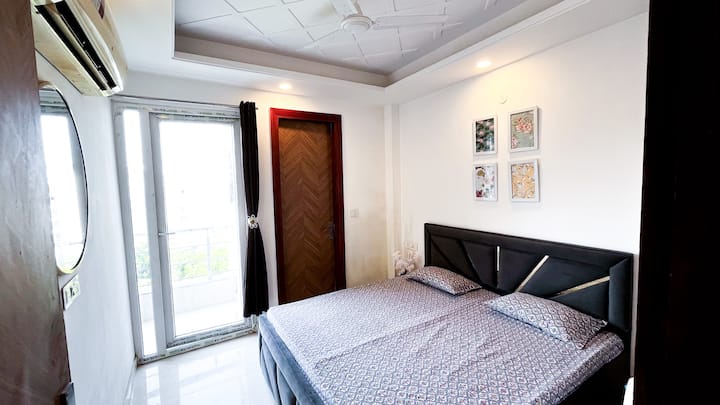 Cozy Scape 3.0 - Delhi