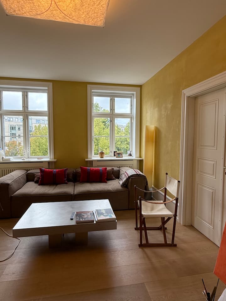 Stor Lejlighed Og Bedste Placering I København - Copenhague