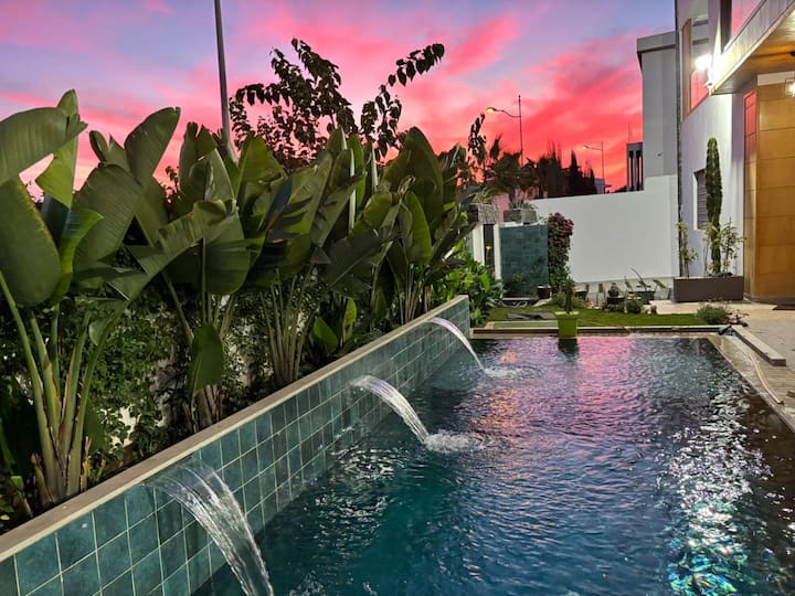 Chic 5 Bdrm City Villa & Pool Rg52027 - Agadir