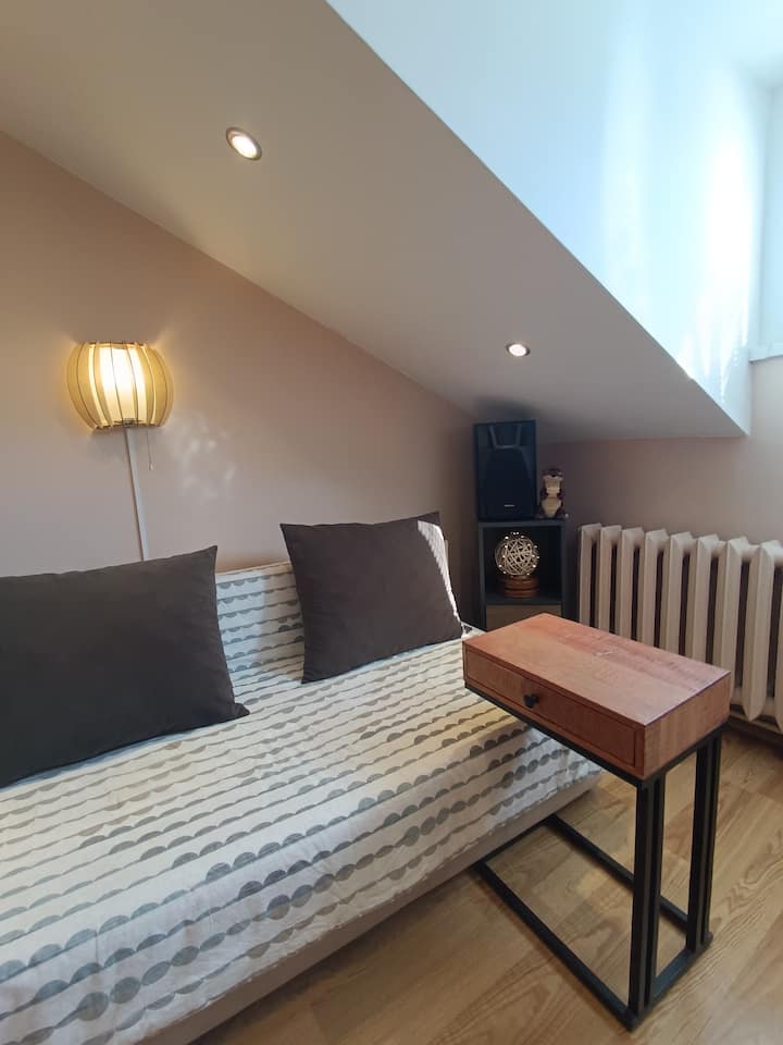 A Cozy Studio In The Heart Of Sofia - Sofia