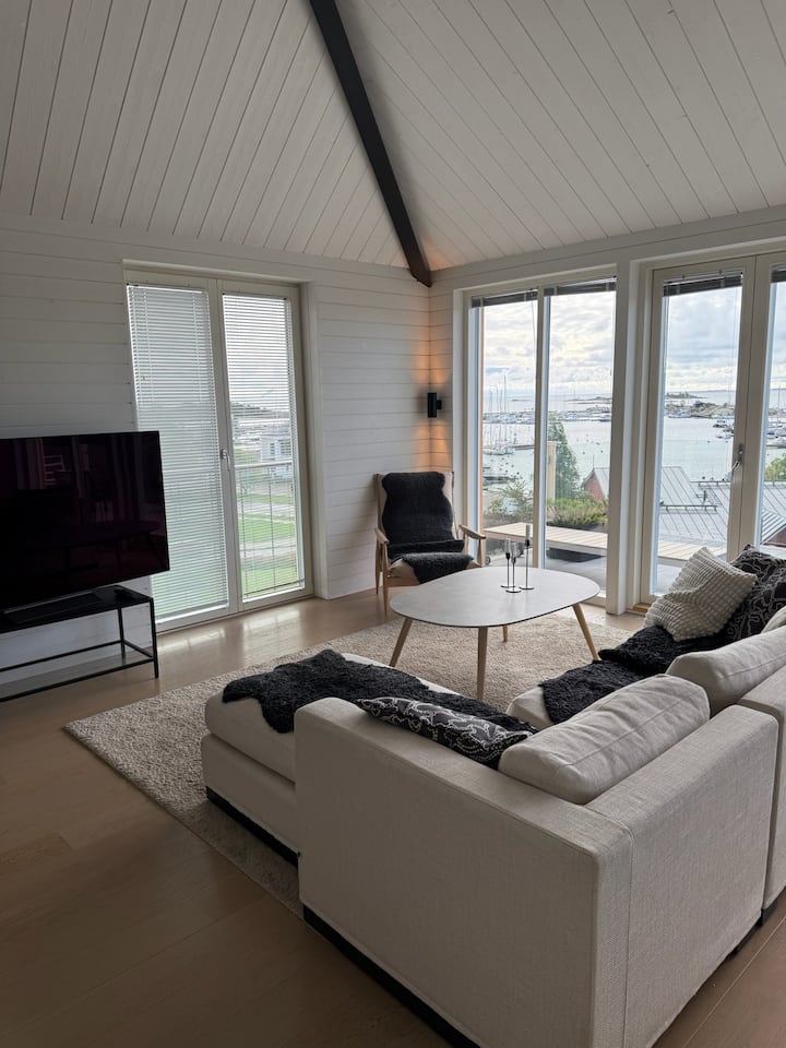 Merellinen Designvilla Itäsatamassa - Hanko