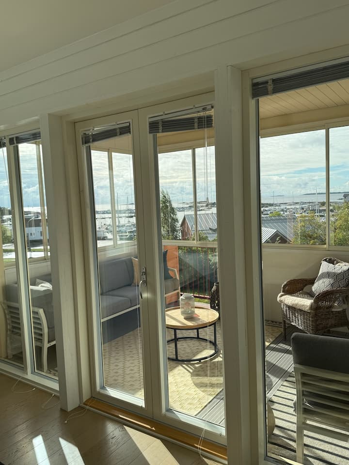 Merellinen Designvilla Itäsatamassa - Hanko