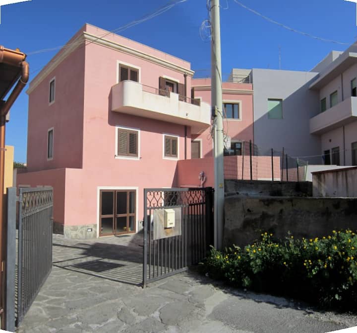 Appartamento Per Affitti Brevi A Pantelleria - Pantelleria