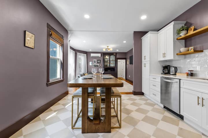 Spellbound Salem • Fun 3br/2ba Near Downtown - Salem, MA