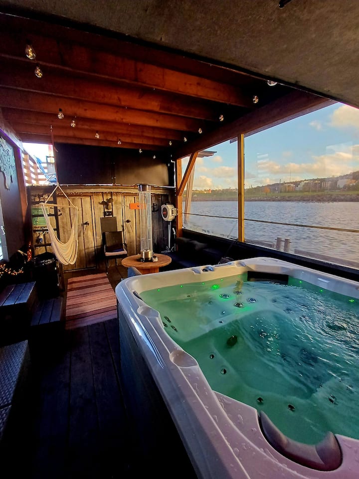 Asuntolaiva Tampereella - Tampere