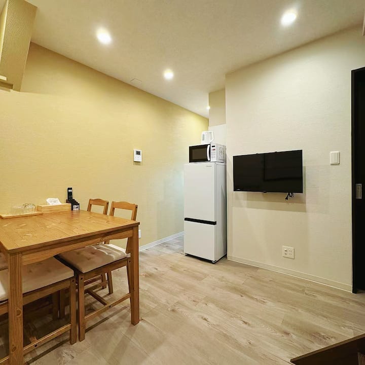 若椿小舍. 大阪市天王寺区近铁商圈一站路。独栋4人房2卫浴。距jr寺田町站6分钟。 - Osaka