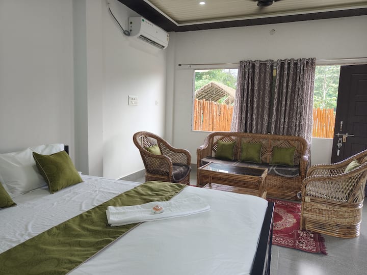 Deluxe Room - Alipurduar