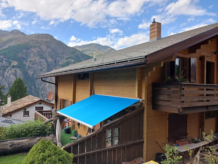 Charmant Appartement 3,5 Pièces Au Calme - Randa