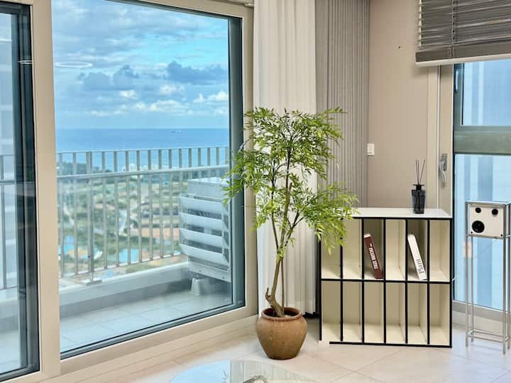 [Aop11-25] 오션뷰,테라스,방6,화4,최대16명,집2채,이케아,롯데월드,해운대,송정 - Busan