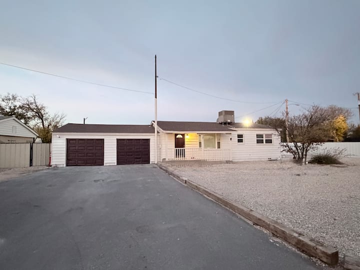 Casa Del Norte/family Space - Hobbs, NM