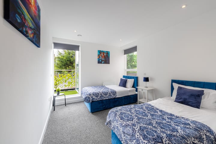 City Center Free Parking Edgware Station - Harrow