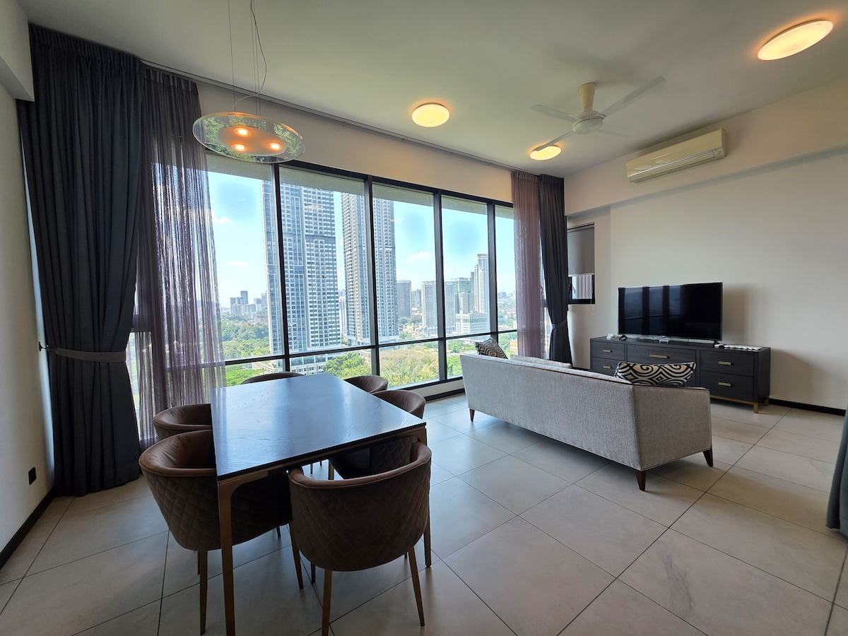 3 chambres | 8 personnes | Vue calme | Près du 118 Stadium Merdeka - Airbnb