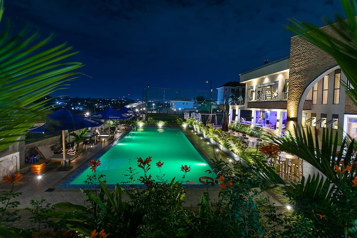 Equinox Vacation Apartments - Kampala