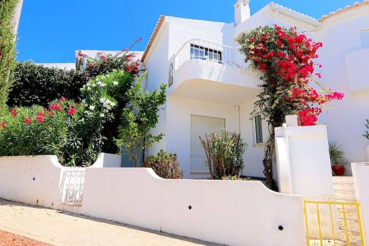 Seaside Serenity - Praia da Luz