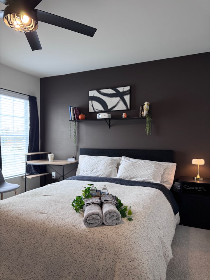 Private Room In Shared Home/modern I-95 & Fort Lee - Chester, VA