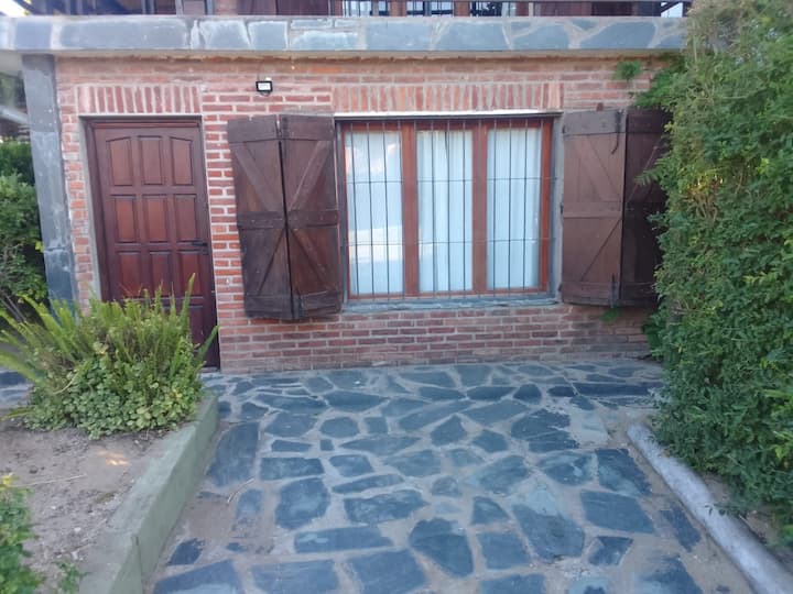 Pinamar Cerca De La Playa Y El Centro (Jóvenes-no) - Pinamar