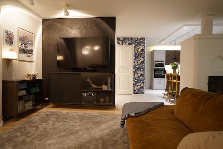 Tunnelmallinen Talo Rautatieaseman Lähellä - Rovaniemi