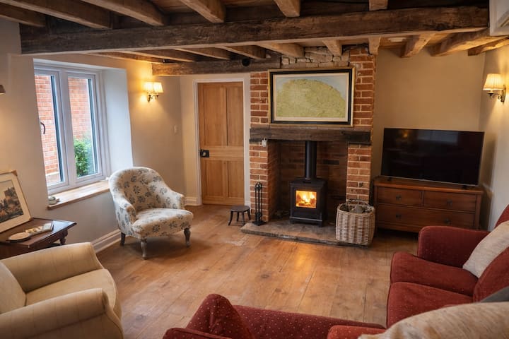 Cosy Norfolk Cottage Near Burnham Market - Burnham Market