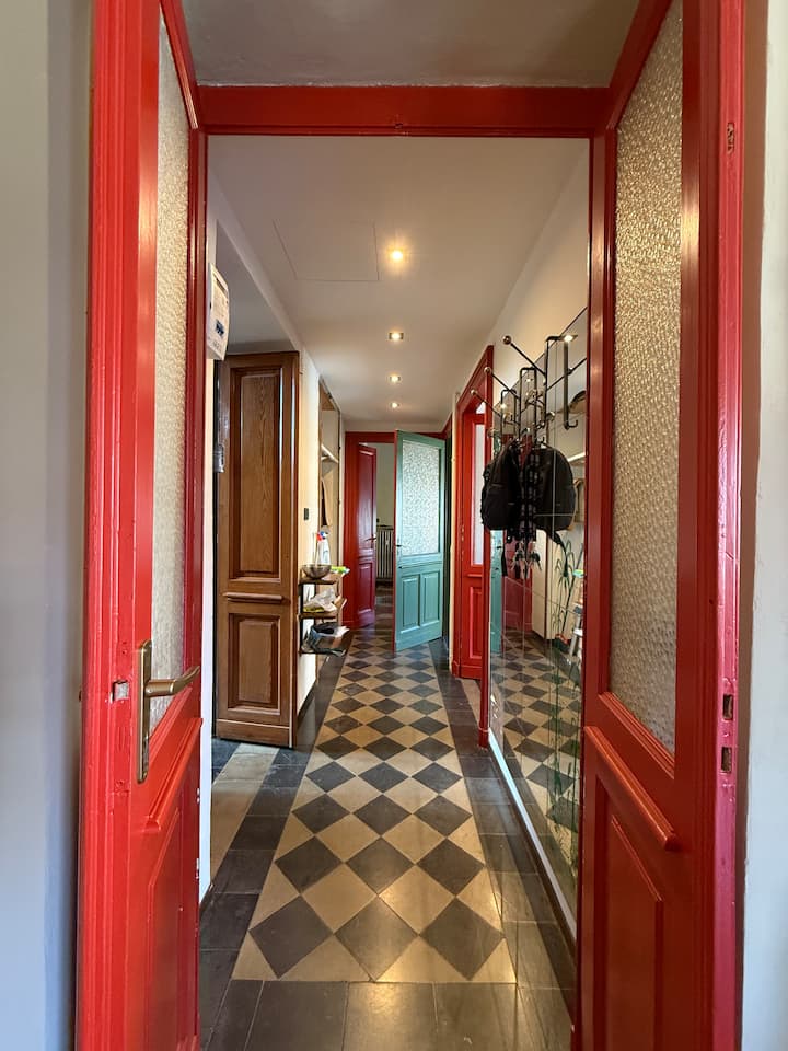 Stylish 1930s Apartment, Central Turin, Balconies - Settimo Torinese