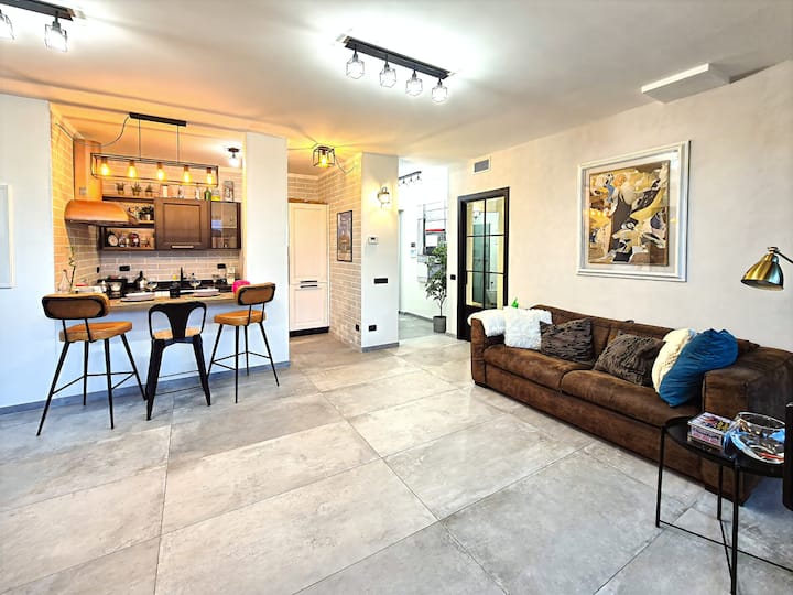 Romantic Sky Loft In Milano - San Felice - San Donato Milanese