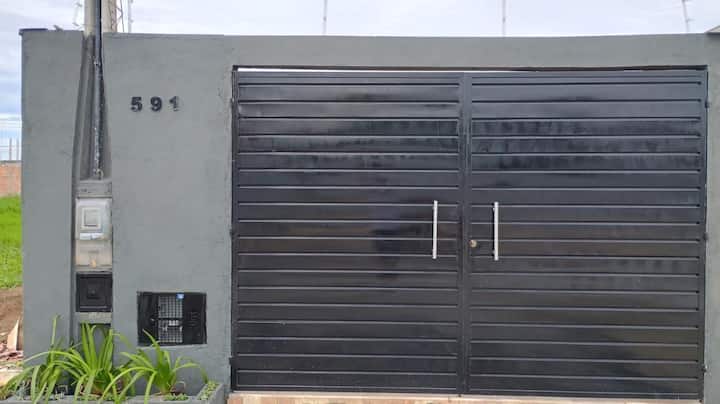 Casa Com Piscina - Pindamonhangaba