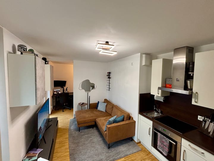 Wohnung Mit Balkon - Nur 15 Minuten Zur Wiesn - Planegg