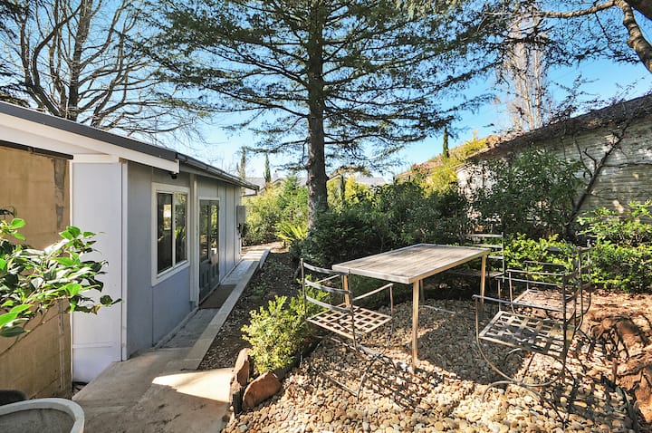 Cedar Rest Studio - Katoomba