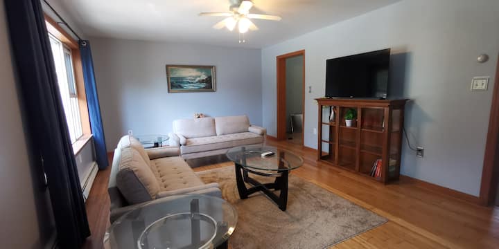 Townhouse 3br/1.5ba Near Umass Memorial Hospital - Worcester, MA