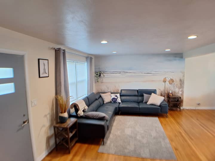 2 Bed 1 Bath Th – Near Six Flags & Navy Base - ガーニー, IL