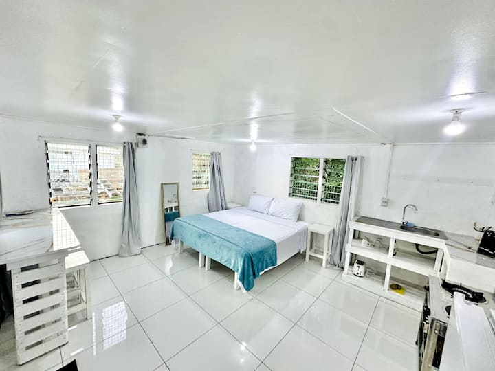 Aqua Cottage - Your Own Tiny Home - Entire Place - Tonga