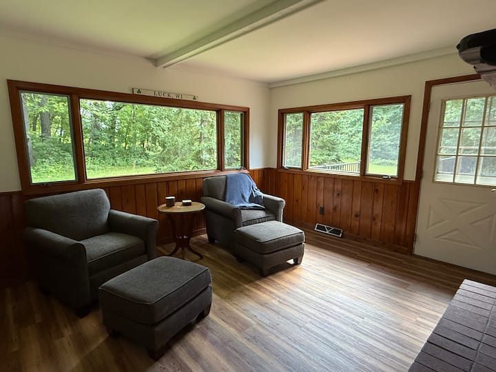 Little Cabin In The Woods - Straight Lake State Park, Luck