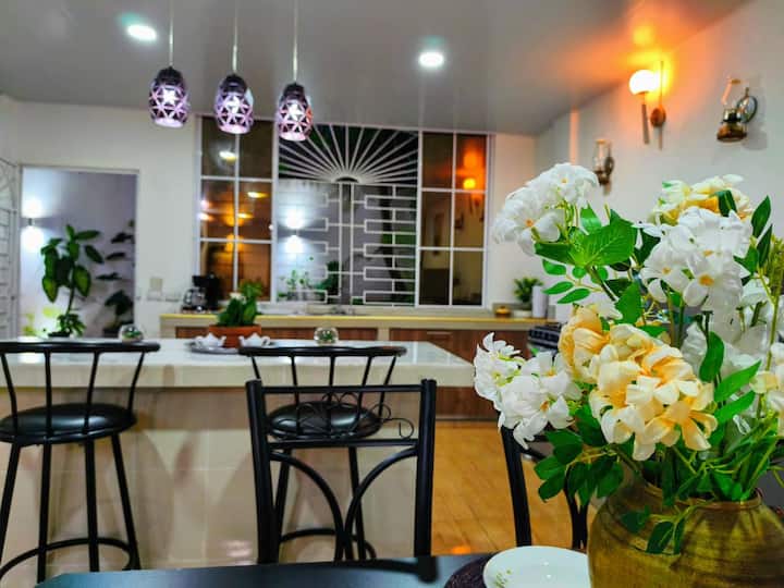 Refugio Con Estilo Y Confort En Santa Ana Centro - Santa Ana