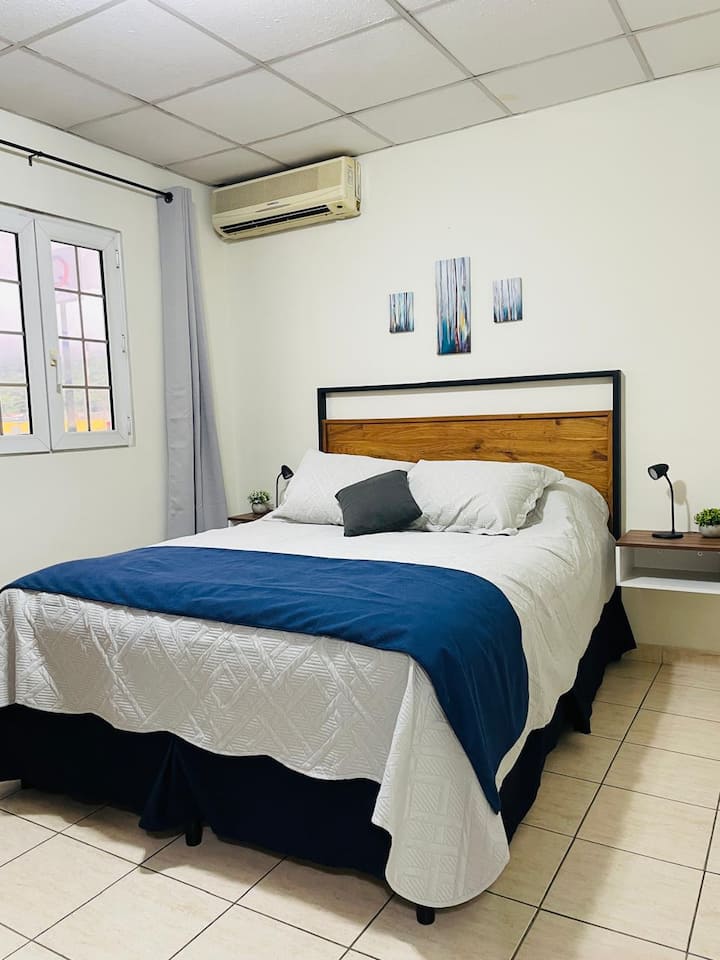 Apto Sta. Elena | Cerca Embajada Usa Y Holiday Inn - 薩爾瓦多