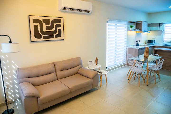 Casa Barbara | Nueva Y Cómoda, Con Alberca - 에르모시요