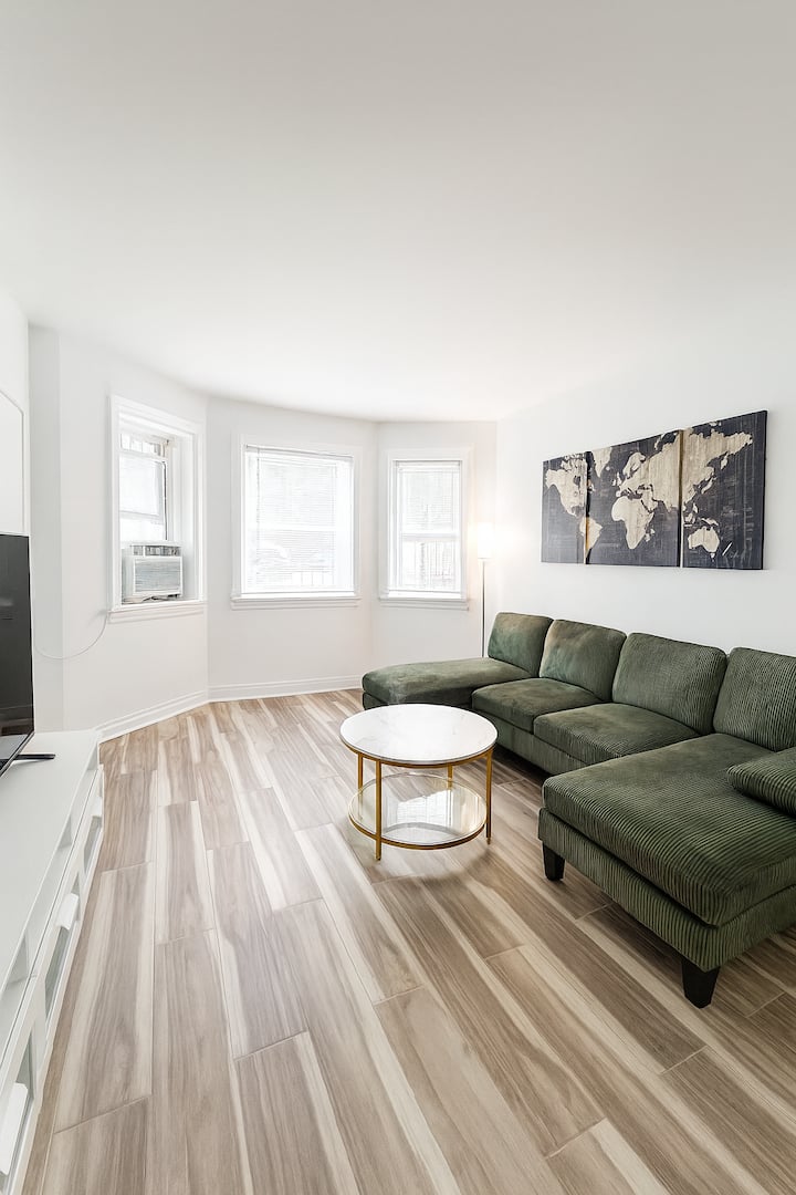 Modern Chicago Getaway – Near Downtown - Andersonville - Chicago
