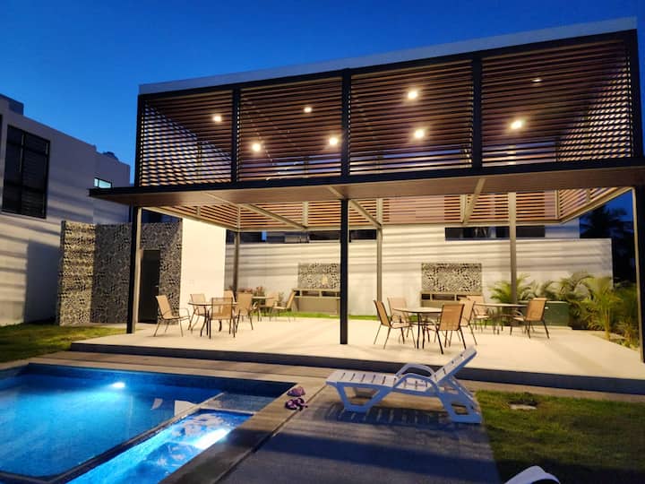 Residencia Mia Nuevo Vallarta, Casa Club (Piscina) - Puerto Vallarta