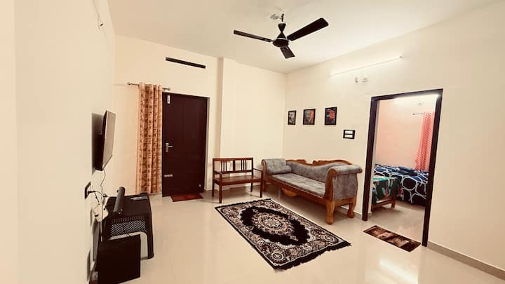 Cliff Niyara:standard:5 Min Drive To Beach & Cliff - Varkala