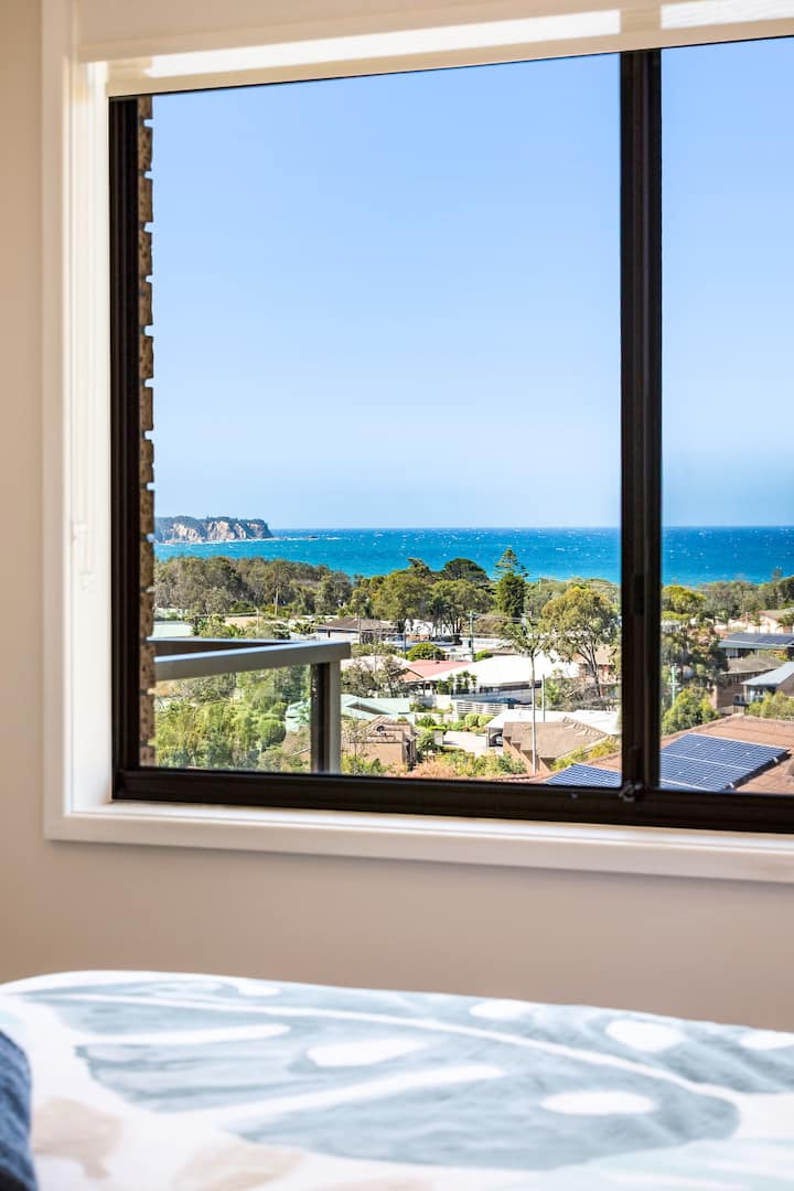 Seaside Escape - Bega