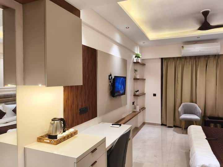 Ivy Grand Suites - Lucknow