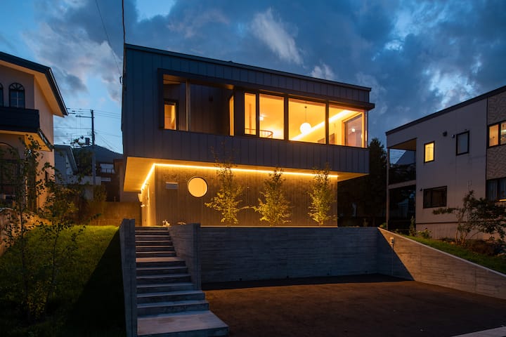 Hosanna By H2 Life - 아시베쓰시