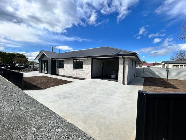 Sinoro’s New 3bedroom Modern House - Invercargill