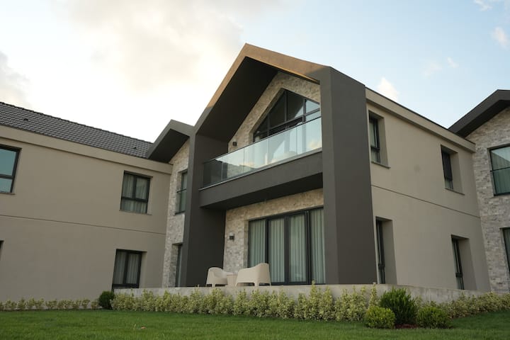 İStanbul Havalimanına 20 Dk Bahçeli Havuzlu 3+1 - Istanbul Airport (IST)