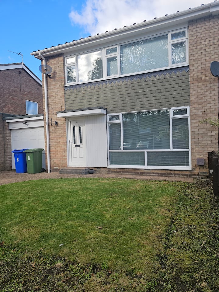 Spacious Cramlington Home For Families And Workers - Gosforth
