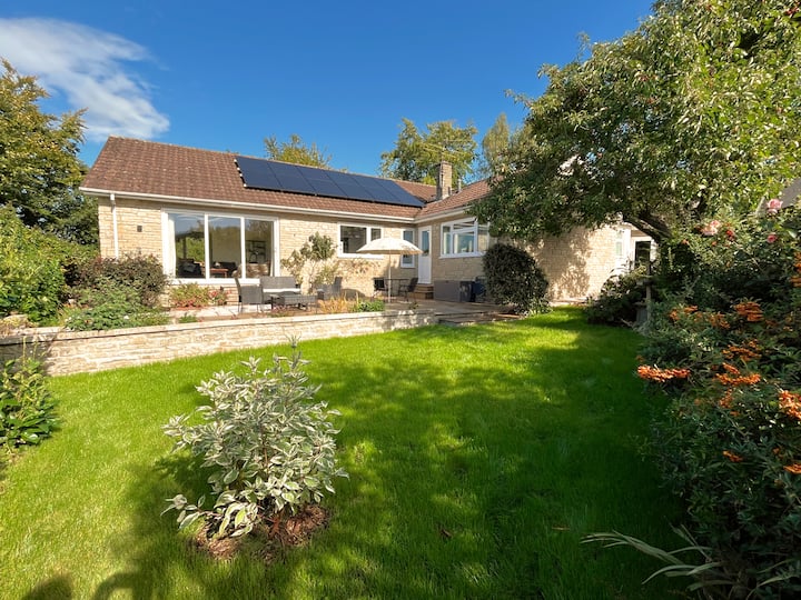Hatherlow - Idyllic Retreat In Charming Wedmore - Bridgwater