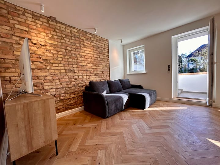 Stylishly Renovated Apartment With Terrace - Langen (Hessen)