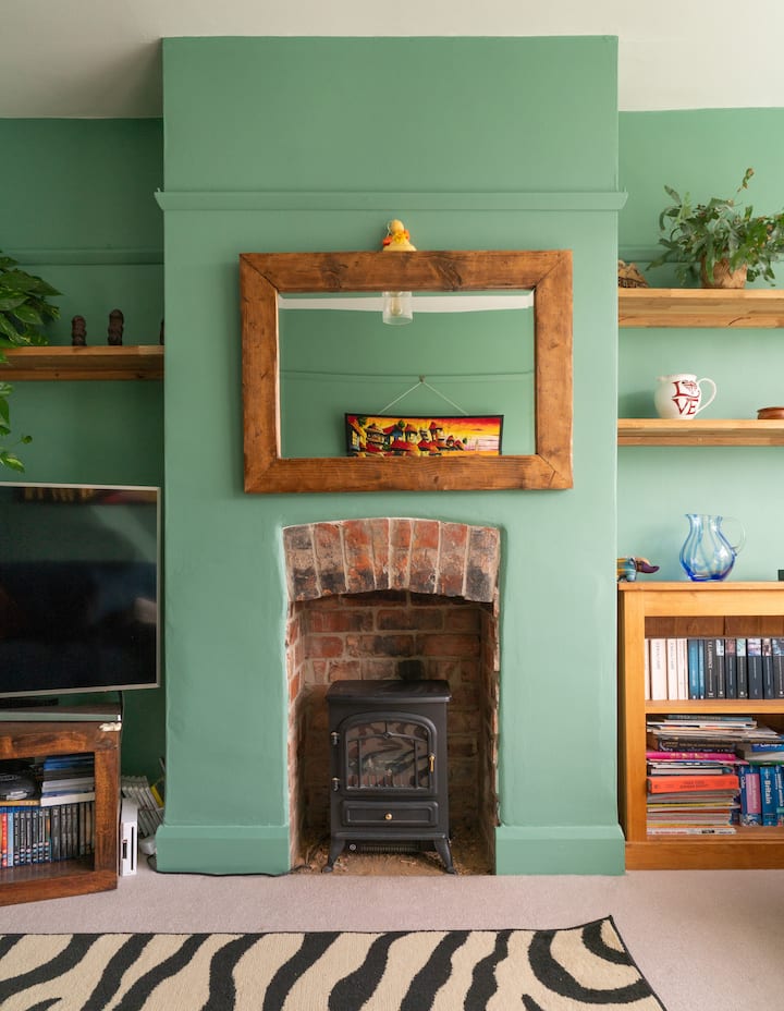 Lynfield | Spacious Family Home With Parking - Bath