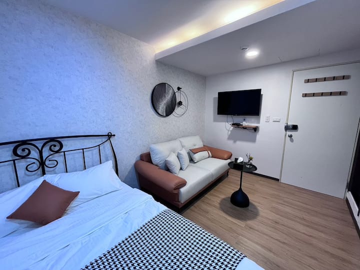 Large Home For 10 | Near Taipei Main Station - Taipéi