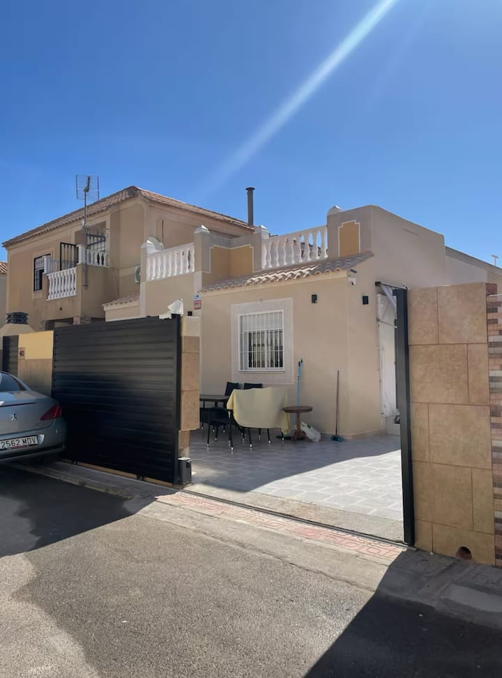 Chalet En Las Salinas Y Playa De Torrevieja - Guardamar del Segura