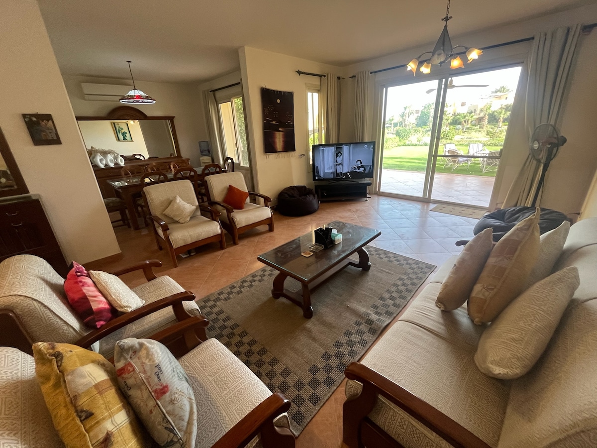 Charmante villa de 5 chambres en bord de mer à Einbay - Maisons à louer ...